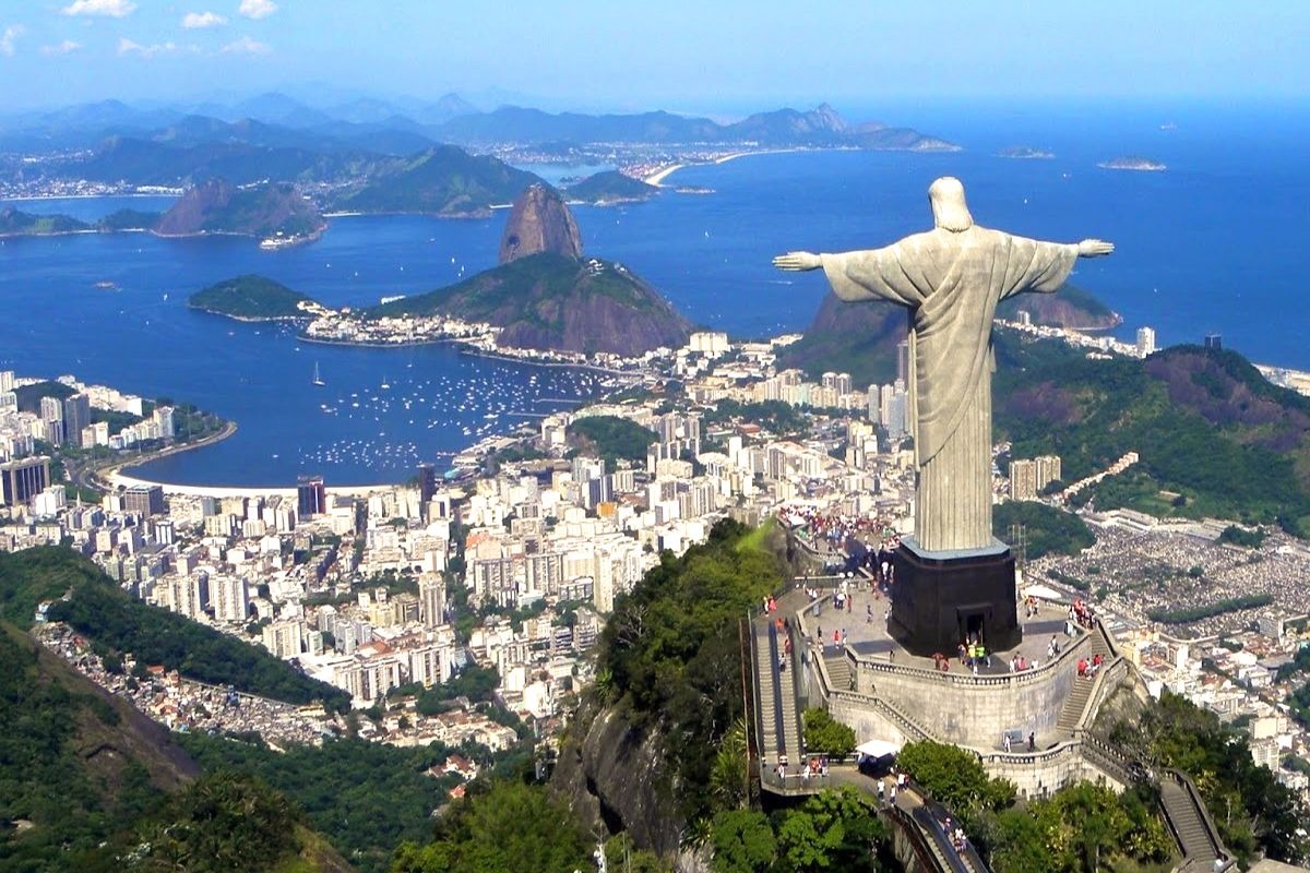 Como "Rio 40 Graus" se destaca das demais músicas sobre o Rio de ...